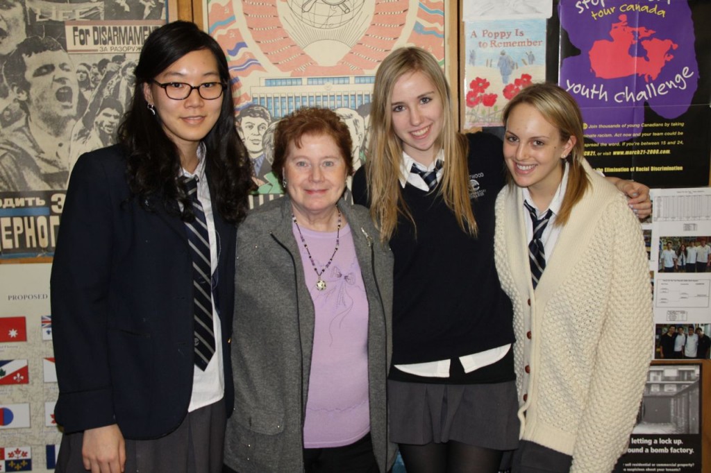 Hans, Denise – CRESTWOOD